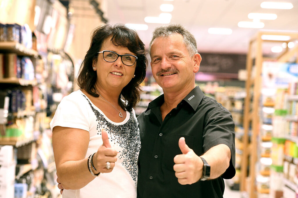 Toptan et ürünleri E-Center Hölzer in Buchen, Baden‑Wurttemberg, foto