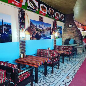 MaMo Restaurant ve Cafe (Antalya, Kemer, Beldibi Mah., Başkomutan Atatürk Cad.), restoran  Kemer'den
