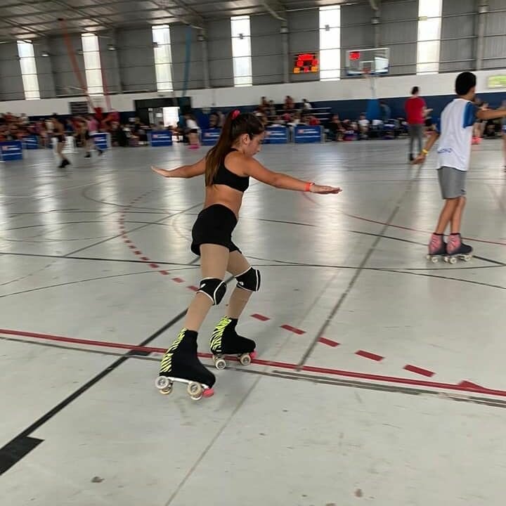 Spor ve eğlence merkezi Patín Mitre, , foto