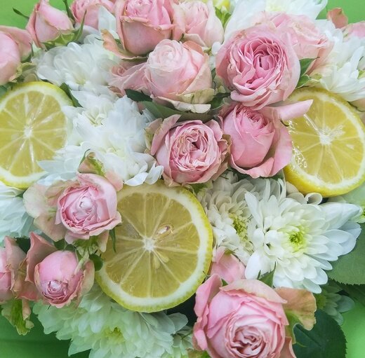 Çiçekçiler Art Bouquet, Moskova ve Moskovskaya oblastı, foto