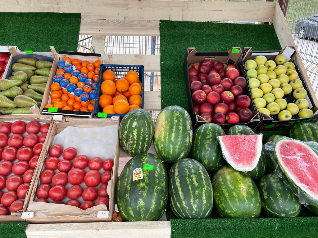 Manavlar Vegetables and fruits, Kaluga, foto