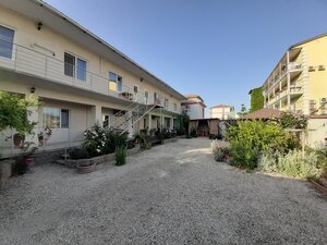 В гостях у Владимира (улица имени Симиренко No:29), otel  Sudak'tan