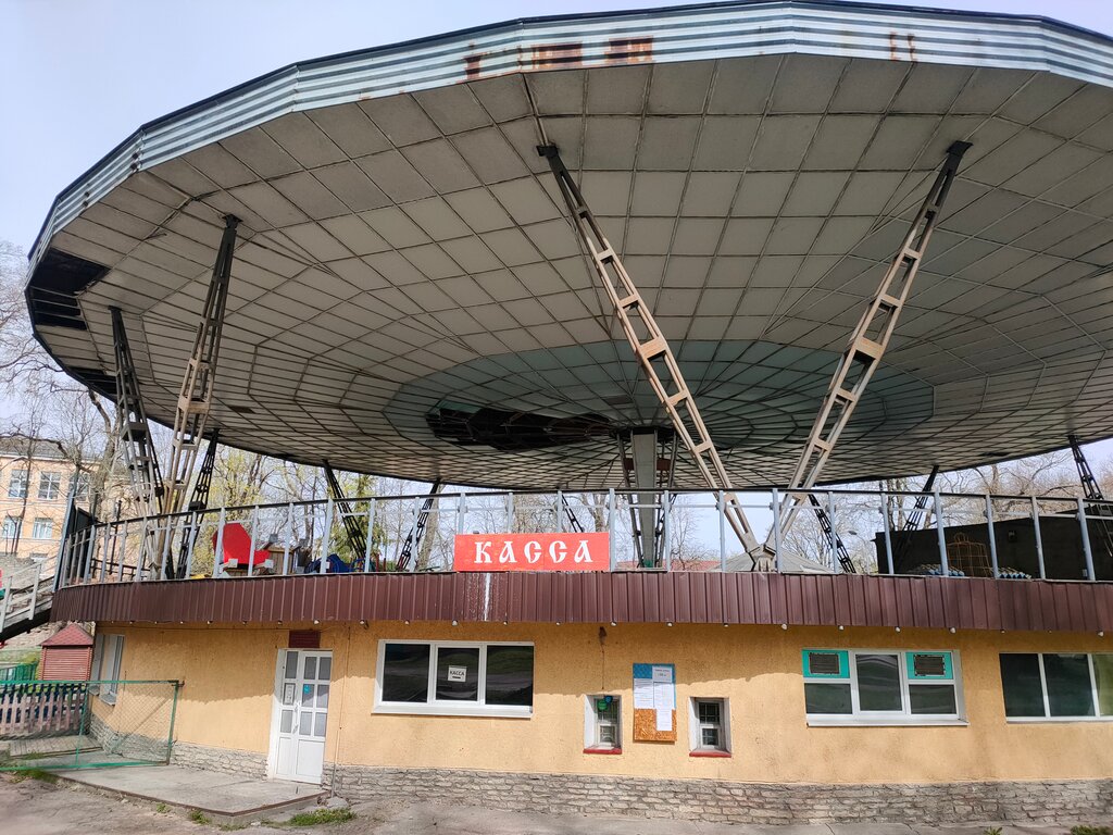 Atraksiyon Автодром, Pskov, foto