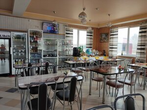 Глобус (Pridorozhnaya ulitsa No:1, derevnya Glinka, Russian Federation), kafe