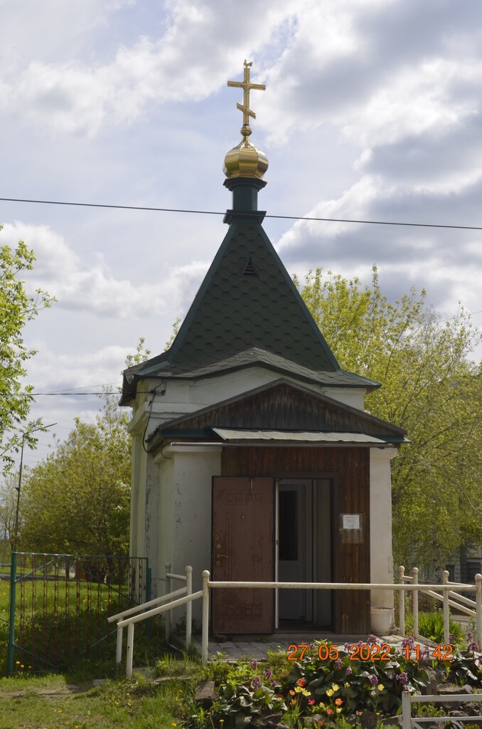 Şapel, haç anıtı Часовня Георгия Победоносца, Verhniaya Tura, foto
