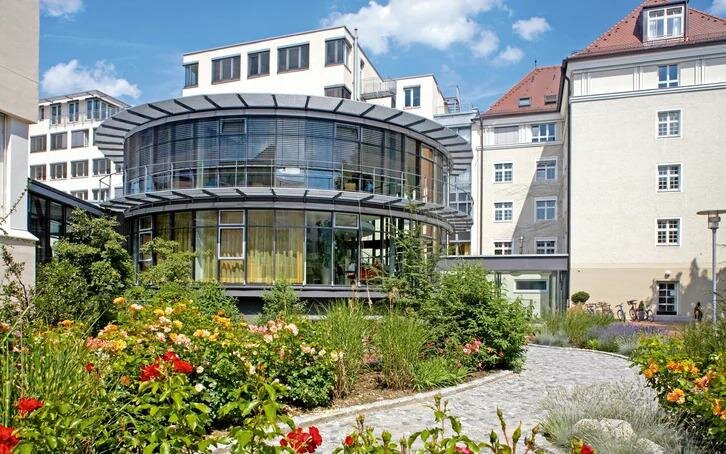 Hastaneler Schön Klinik München Schwabing - Fachzentrum für Neurologische Spitzenmedizin in der Frührehabilitation, Münih, foto