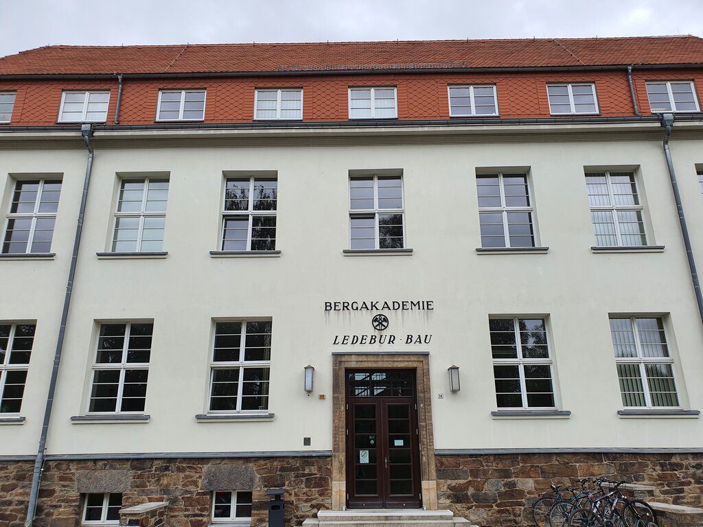 Üniversiteler Ledebur-Bau, Freiberg, foto