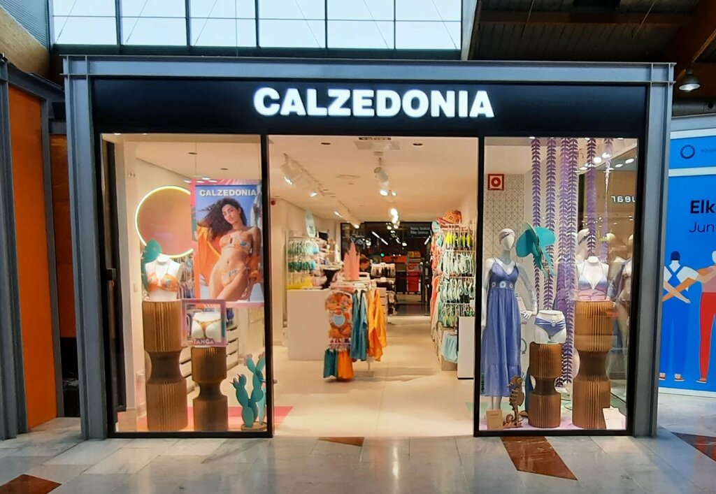 Giyim mağazası Calzedonia, Bask Ülkesi, foto