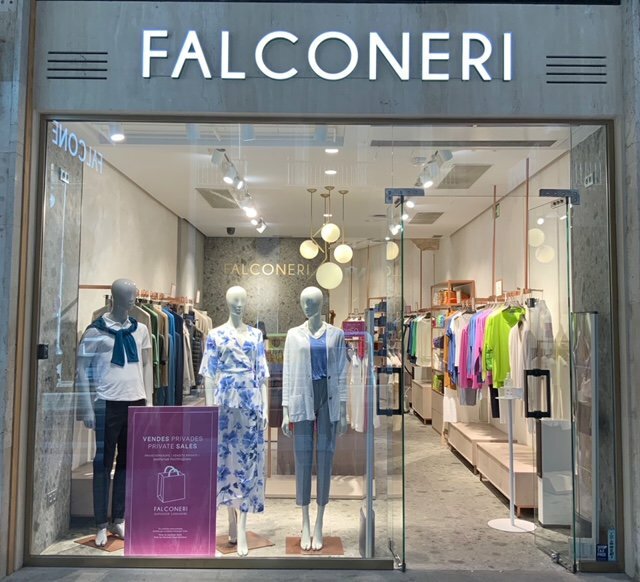 Giyim mağazası Falconeri, Palma, foto