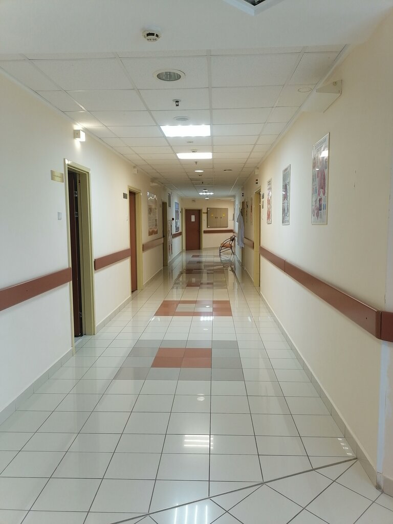 Çocuk hastaneleri Нижневартовская окружная клиническая детская больница Пульмонологическое отделение, Nijnevartovsk, foto