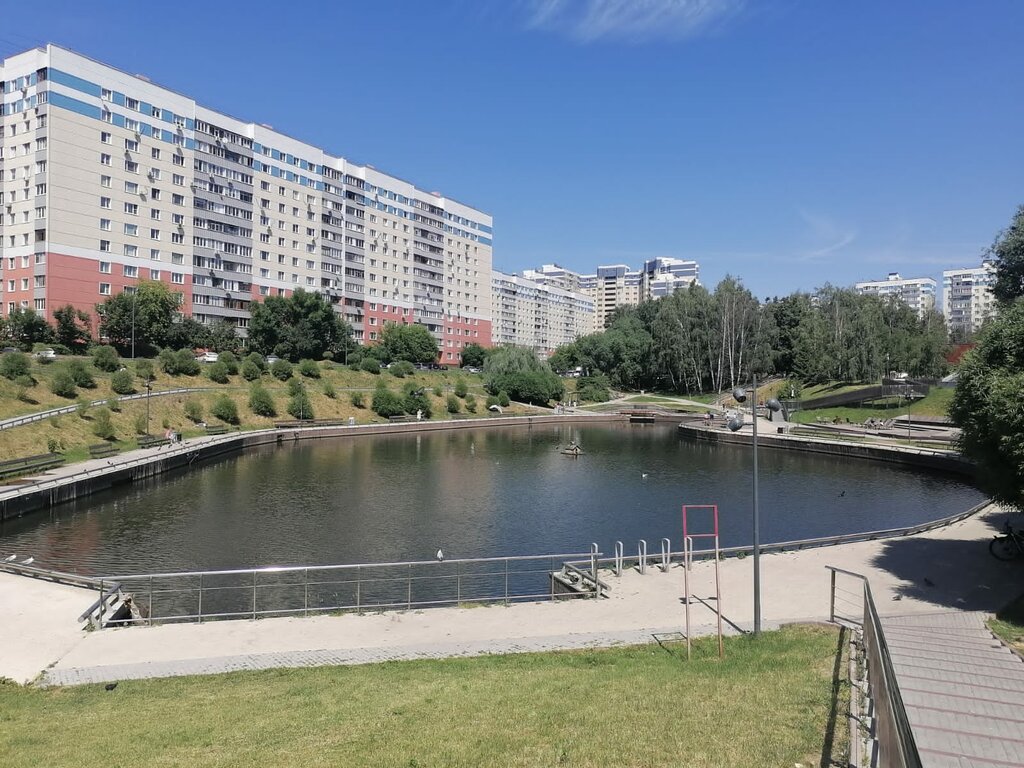 Balık çiftçiliği ve toptancıları Тимоховский пруд, Vidnoye, foto