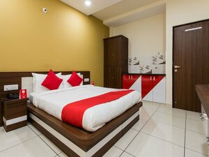 Collection O 12353 Jineshwari Hotel (State of Andhra Pradesh, Sri Potti Sriramulu Nellore District, Gudur mandal, Village of Chennuru – II Part), otel  Indaur'dan