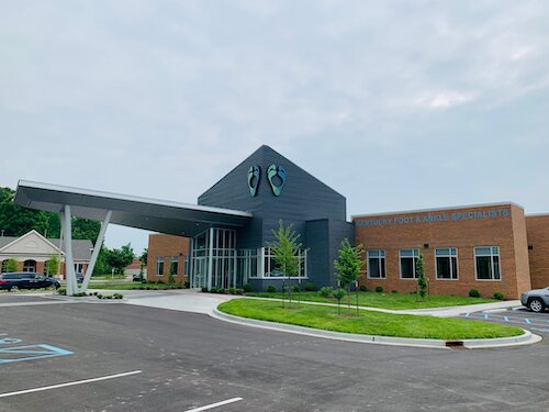 Özel muayenehaneler Kentucky/Indiana Foot and Ankle Specialists, Louisville, foto