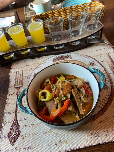 Restoran Gosti, Severobaykalsk, foto