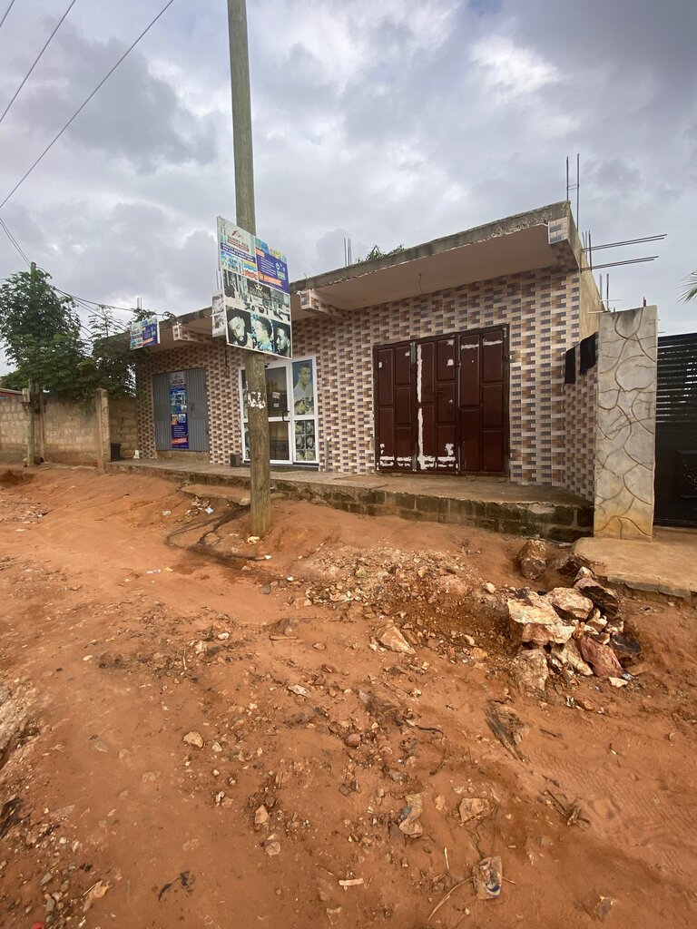 Berberler The Royals Barbering Shop, Dünya, foto