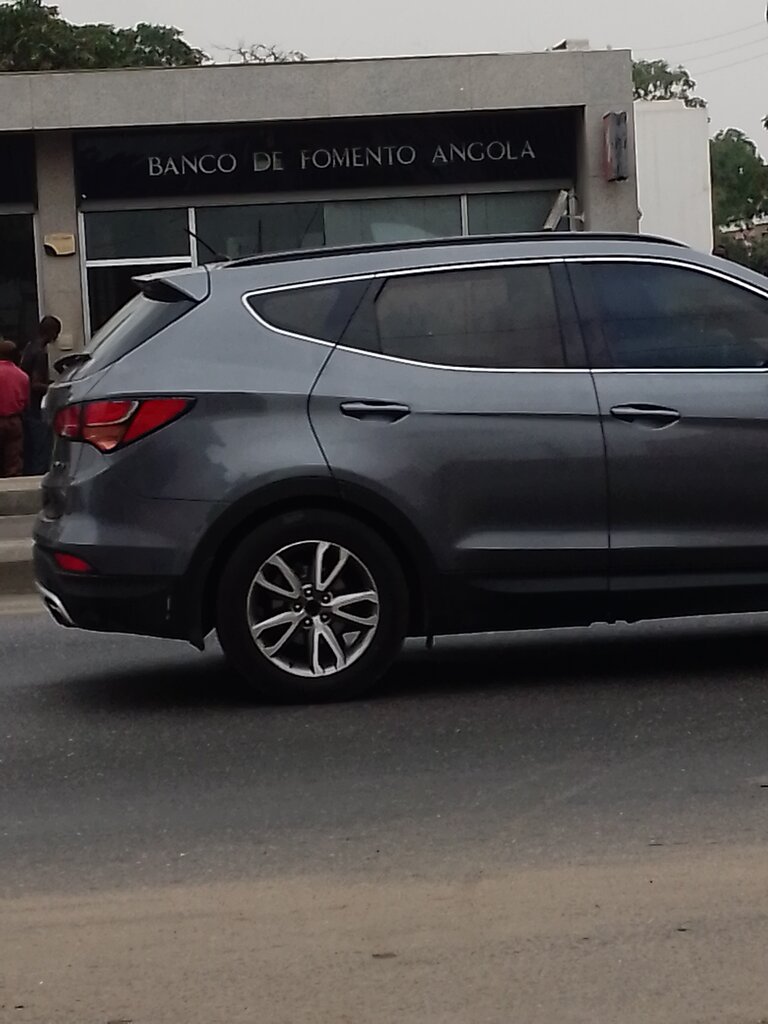 Banka Banco de Fomento Angola, Loanda, foto