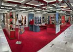 Christian Louboutin Galleria Seoul (Olympic Expressway No:343), ayakkabı malzemeleri  Seul'dan