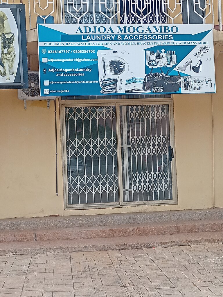 Güzellik salonu Adjoa mogambo, Dünya, foto