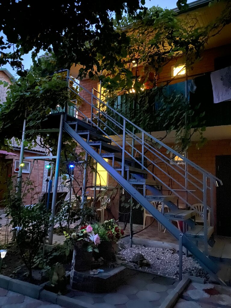 Otel Gostevoi dom Uyutnyi, Yeysk, foto