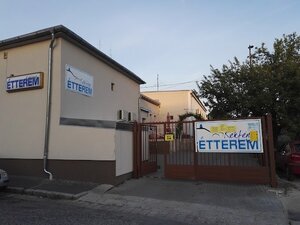 Hazır yemek teslim servisleri Kékfény Étterem, Veszprem, foto