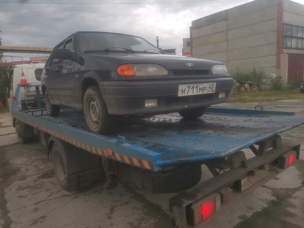 Çekici hizmeti Buksir45, Şadrinsk, foto