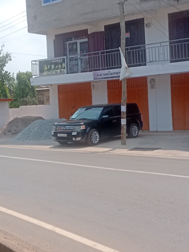 Manikür-pedikür J-signals nail studio, Dünya, foto