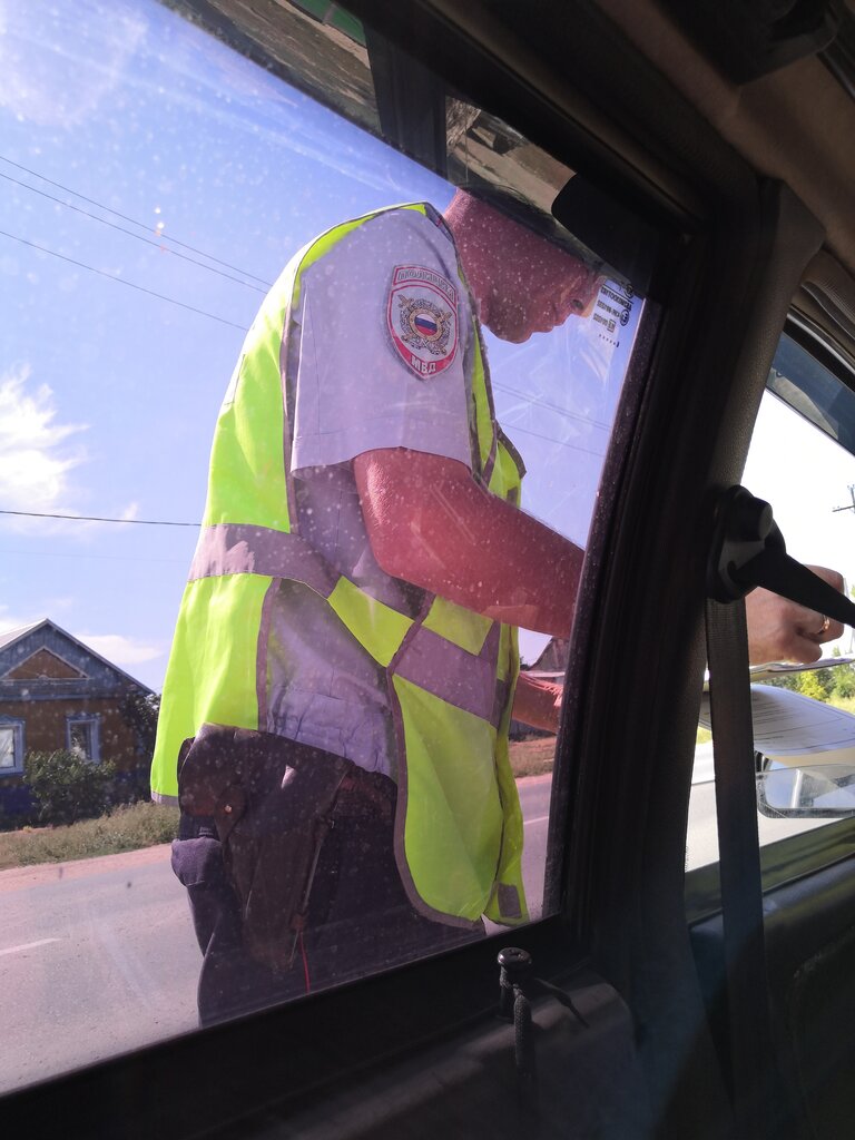Trafik polisi Ogibdd otdela Mvd Rf po Akbulakskomu rayonu, Orenburgskaya oblastı, foto