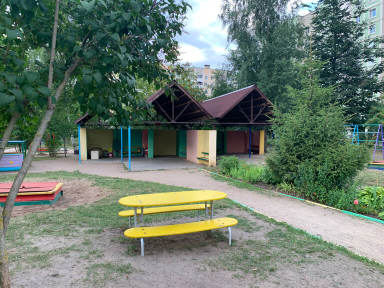 Anaokulları Yasli-sad № 550, Minsk, foto