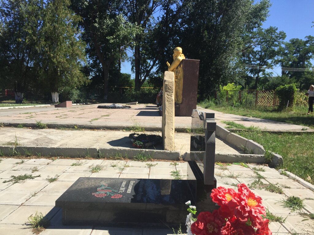 Anıt, heykel Федор Фирсанович Ореховский, Stavropolski krayı, foto