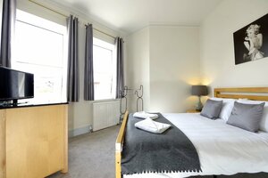 Southsea Rocks Hotel (Great Britain), otel  Portsmouth'tan