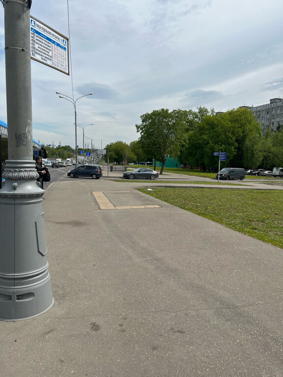 Toplu taşıma durağı Podolskikh Kursantov Street, 18, Moskova, foto