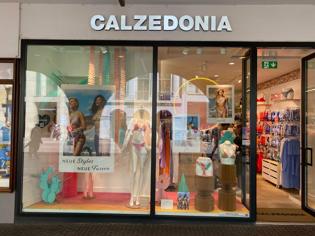 Çocuk giyim mağazaları Calzedonia, Baden‑Wurttemberg, foto