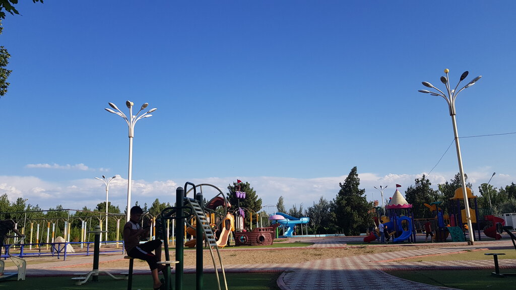 Yaz kampı Молодёжный лагерь Шохин, Suğd (Sogd) ili, foto