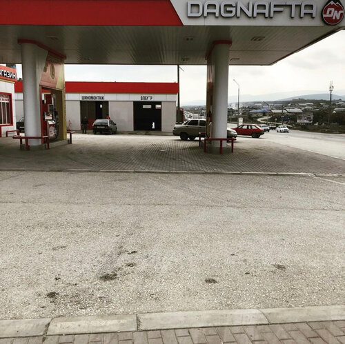Benzin istasyonu АЗС Дагнафта, Dağıstan, foto