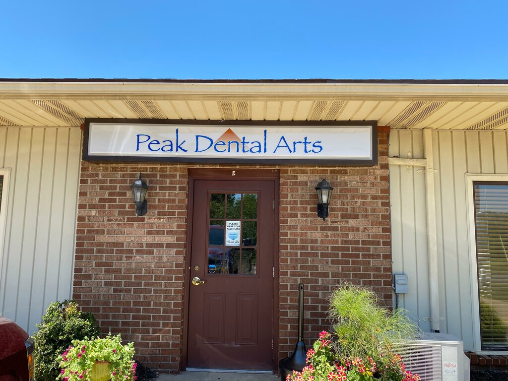 Özel ağız ve diş sağlığı klinikleri ve muayenehaneleri Peak Dental Arts: Craig C. Lanik Dds, Ohio Eyaleti, foto