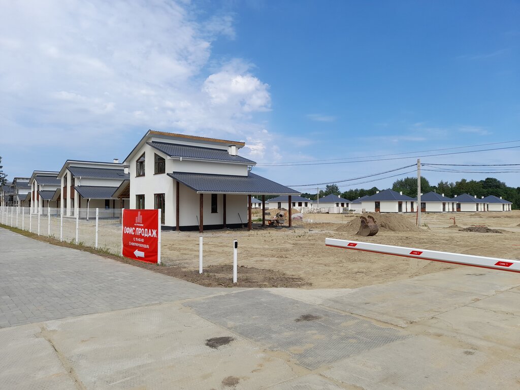 Yazlık yerleşim Офис продаж, Заостровье-2, Kaliningradskaya oblastı, foto