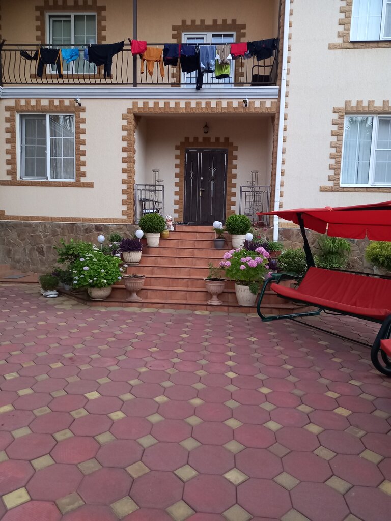 Konuk evi Kamelot, Soçi, foto