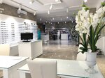 La Nuova Farmacia (Lombardy, Provincia di Como, Lurate Caccivio, Via Appiano, 10), optik cihazlar ve ekipmanlar  Lombardiya'dan