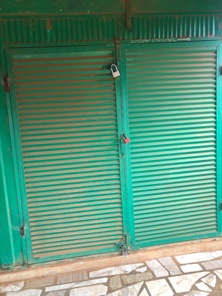 Kuaförler God time is the best, Dünya, foto