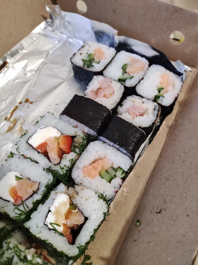 Suşi restoranı Суши дом, Mosti, foto