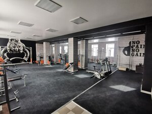 Favorit (Mira Street No:34), spor ve eğlence merkezi  Skopin'den