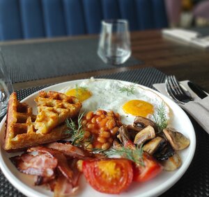 Gastrobar Rabbit & Wolf (Avangardnaya Street No:3), restoran  Krasnogorsk'tan