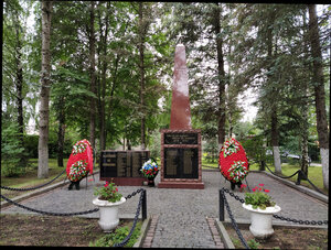 Мемориал Великой Отечественной войны (Moscow Region, Odintsovskiy Urban District, derevnya Shulgino, Tsentralnaya ulitsa), anıt, heykel  Moskova ve Moskovskaya oblastından
