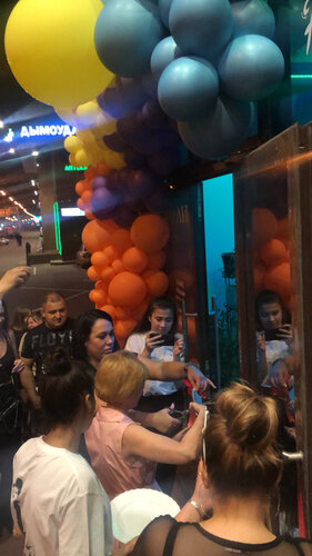 Kafe Charlie, Troitsk, foto