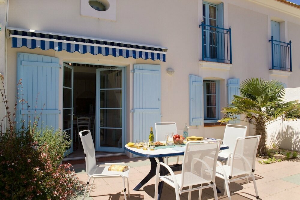 Otel Madame Vacances Les Maisons du Lac, , foto