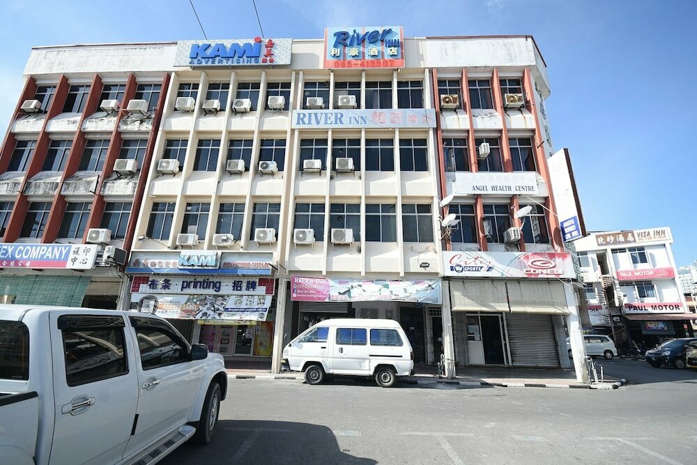 Otel Oyo 90220 River Inn, Sarawak, foto