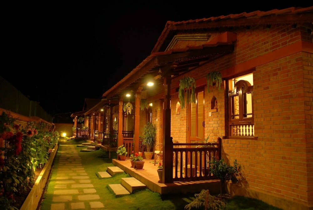 Otel Vardan Resort n' Apartment, Pokhara, foto