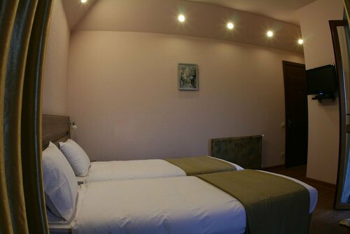 Otel Savaneti, , foto