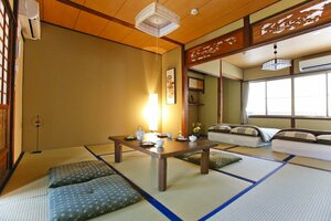 Private Residence Nijojo Sachi (Kyoto Prefecture, Kyoto, Karasuma Line, Kyoto metro station), otel  Kyoto'dan