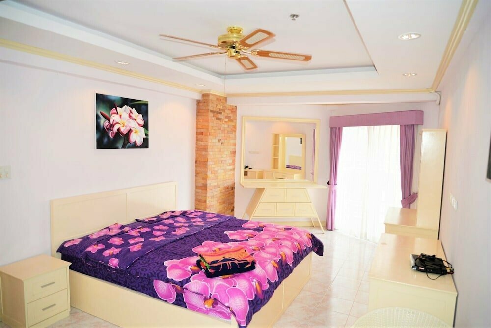 Otel Great 1 bed at Jomtien Beach, Pattaya, foto